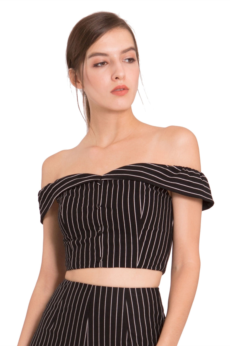 Durlene Top (Black) – DoubleWoot